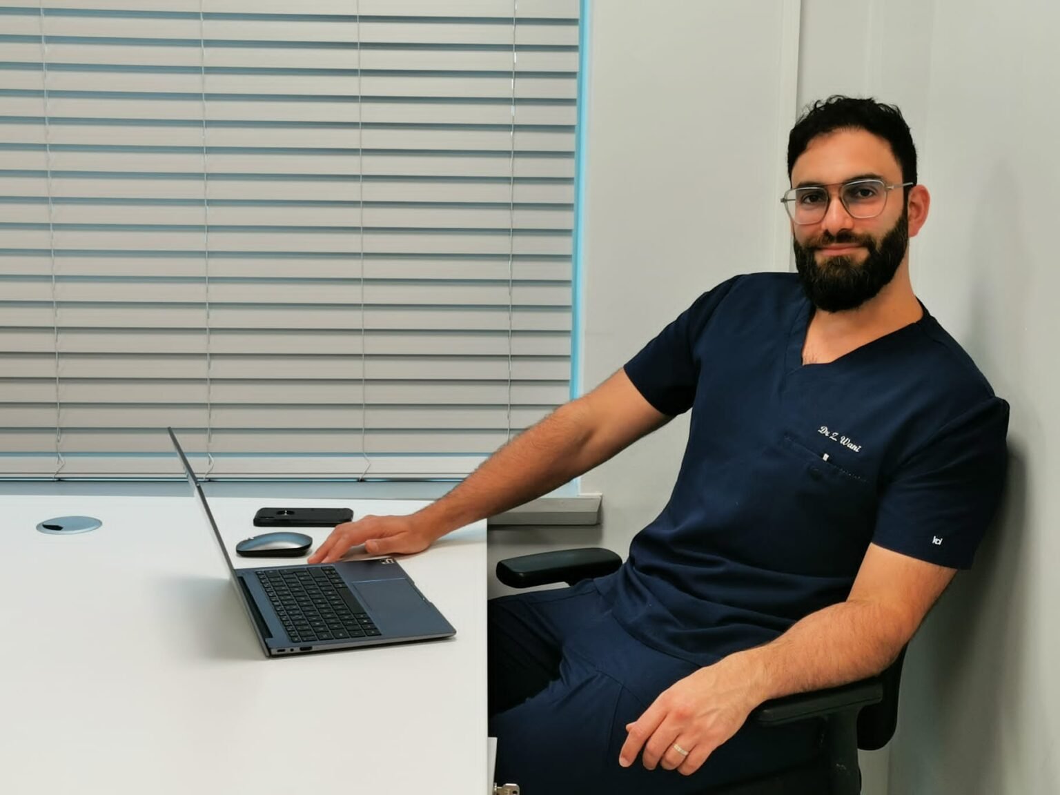 Private Carpal Tunnel Surgery in Cardiff | Resolve Tingling & Pain